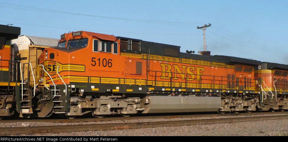 BNSF 5106